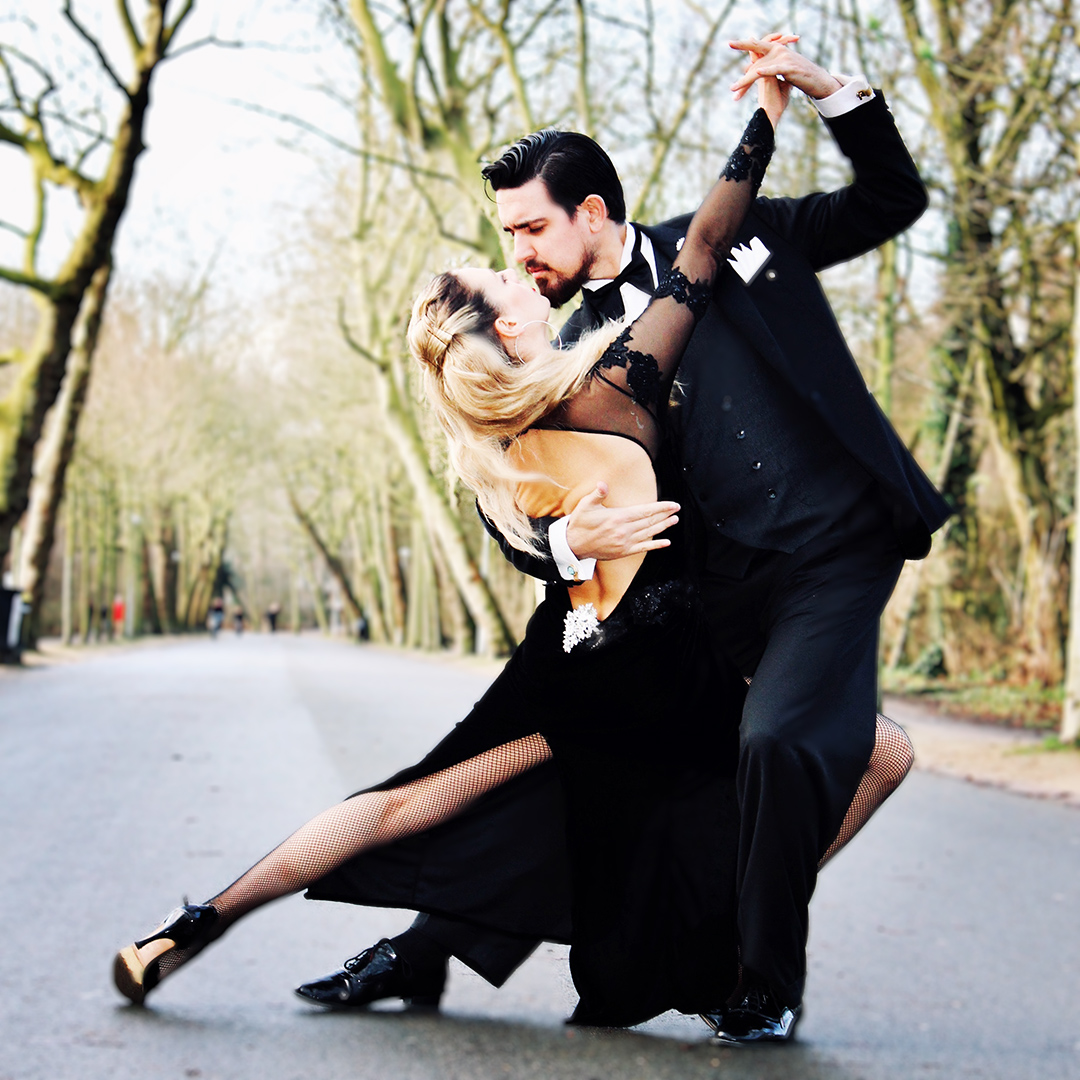 TANGO ARGENTIN - Louise David Professeur de Tango argentin - Lorient